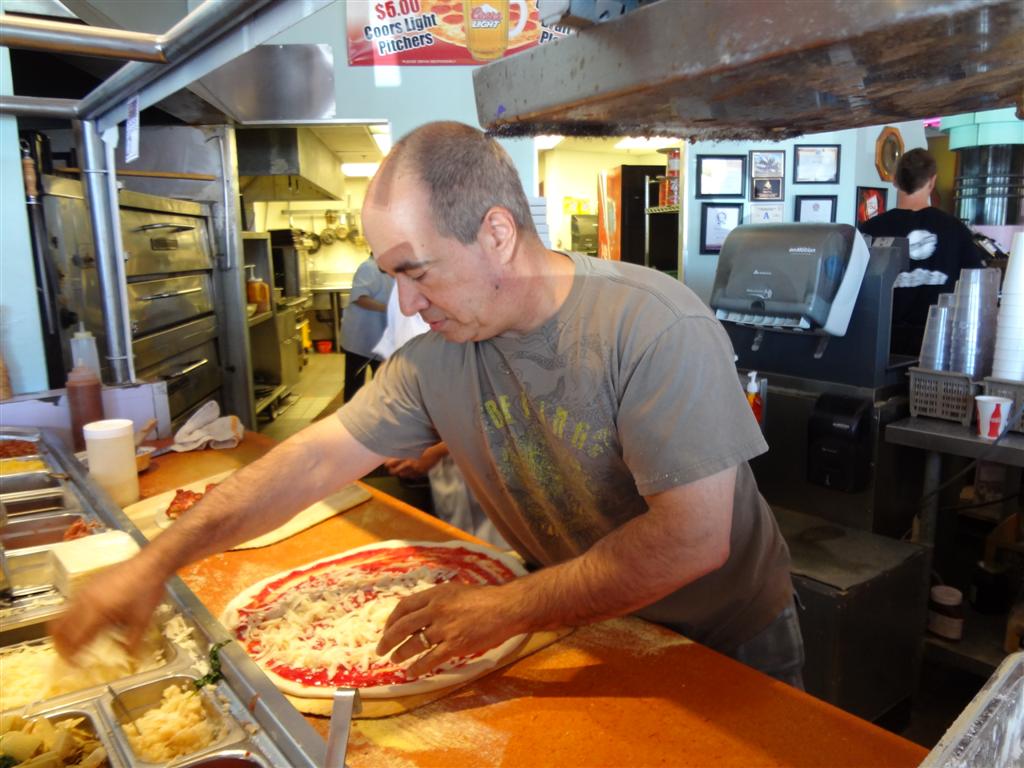 John Arena Makes a Pizza...and Heats Things Up — Eating Las VegasEating Las Vegas